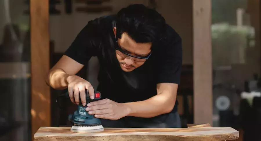 Exemple de CV : Menuisier [GRATUIT]